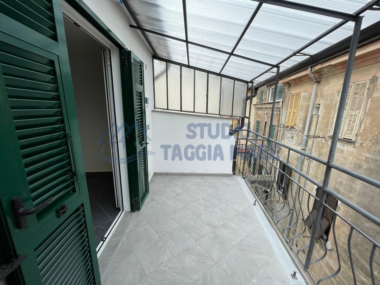 Appartamento in vendita a Taggia