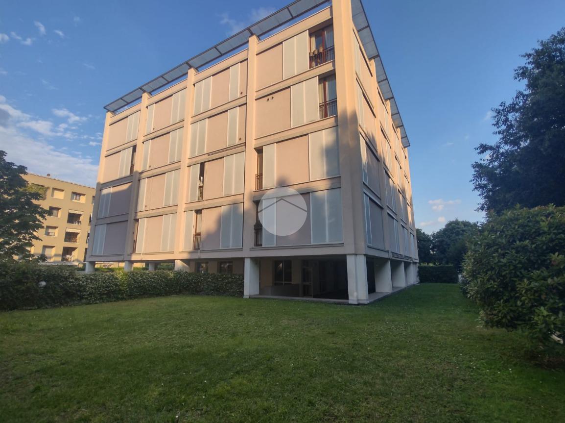 Appartamento in vendita a Brescia