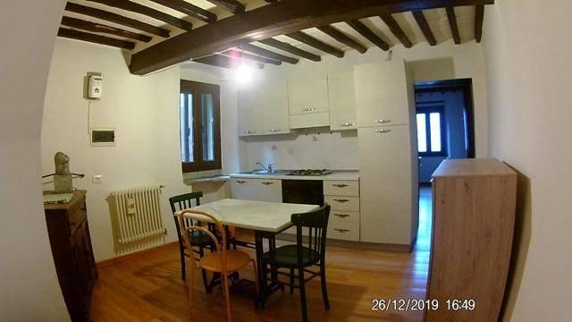 Casa indipendente in vendita a Massa