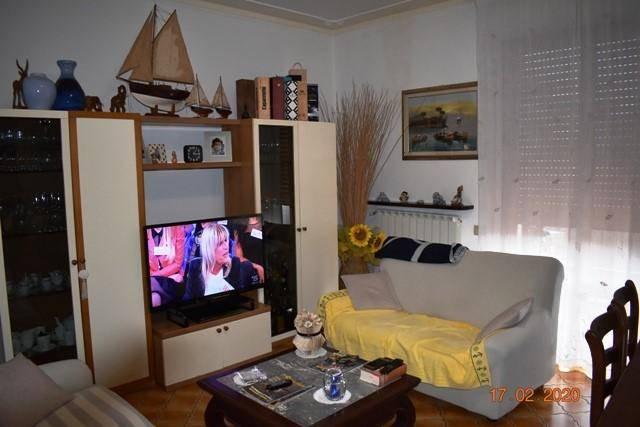 Appartamento in vendita a Massa