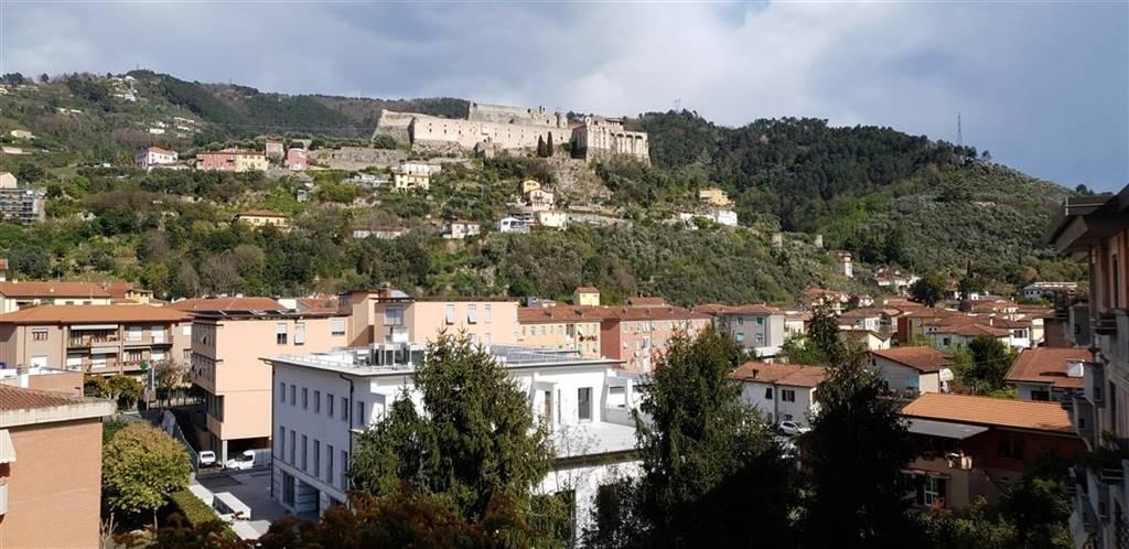 Appartamento in vendita a Massa