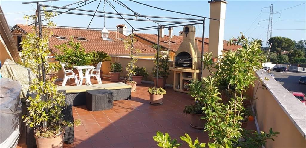 Appartamento in vendita a Massa