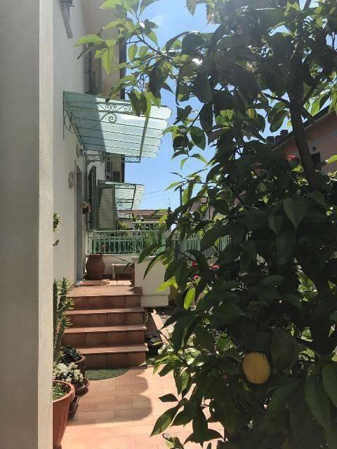 Villa a schiera in vendita a Massa