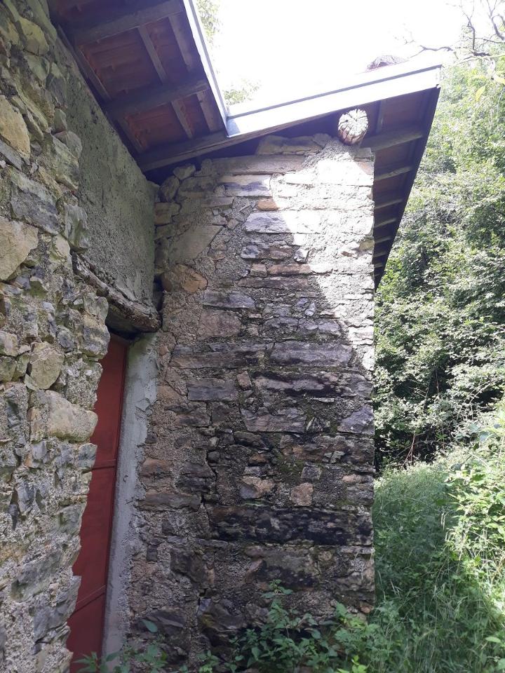 Rustico in vendita a Ponna