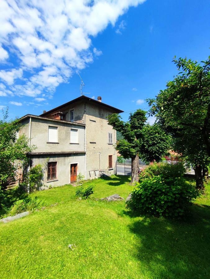 Casa indipendente in vendita a Laino