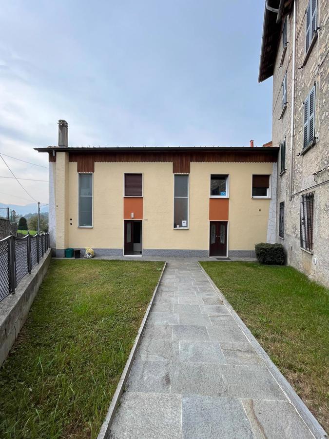 Casa indipendente in vendita a Alta Valle Intelvi