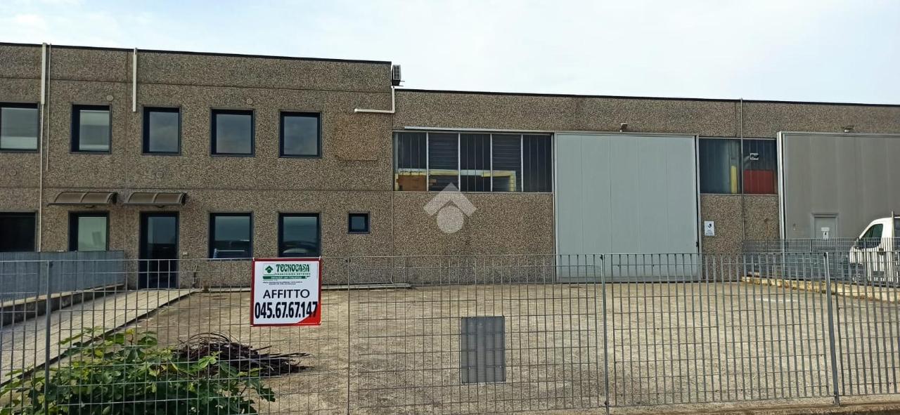 Capannone in affitto a Valeggio Sul Mincio