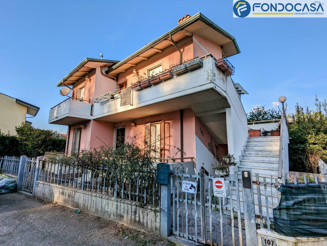 Villa in vendita a Massa