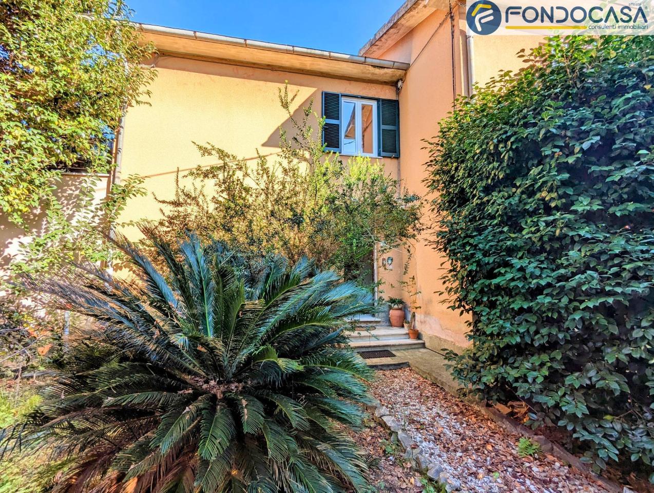 Villa in vendita a Massa