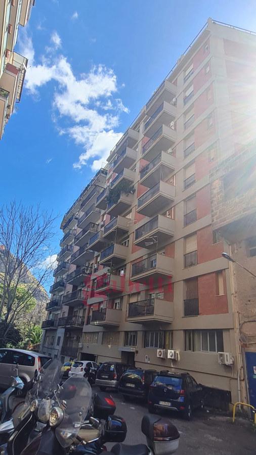 Appartamento in vendita a Palermo