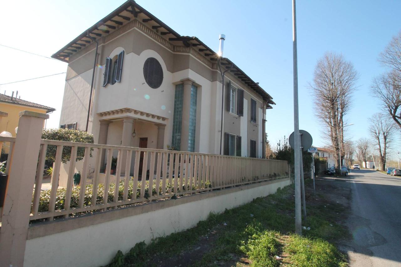 Villa in vendita a Pisa