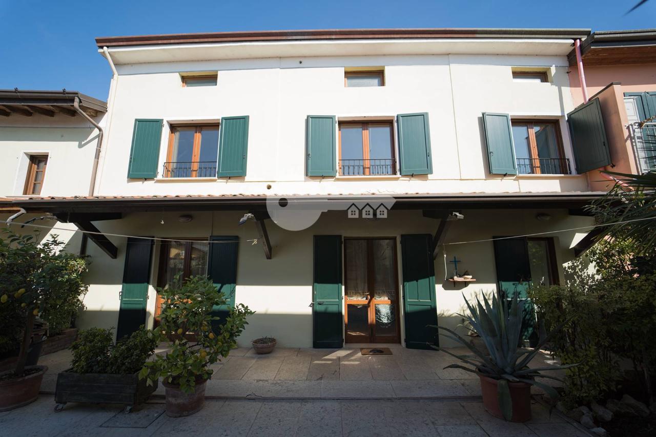 Casa indipendente in vendita a Remedello