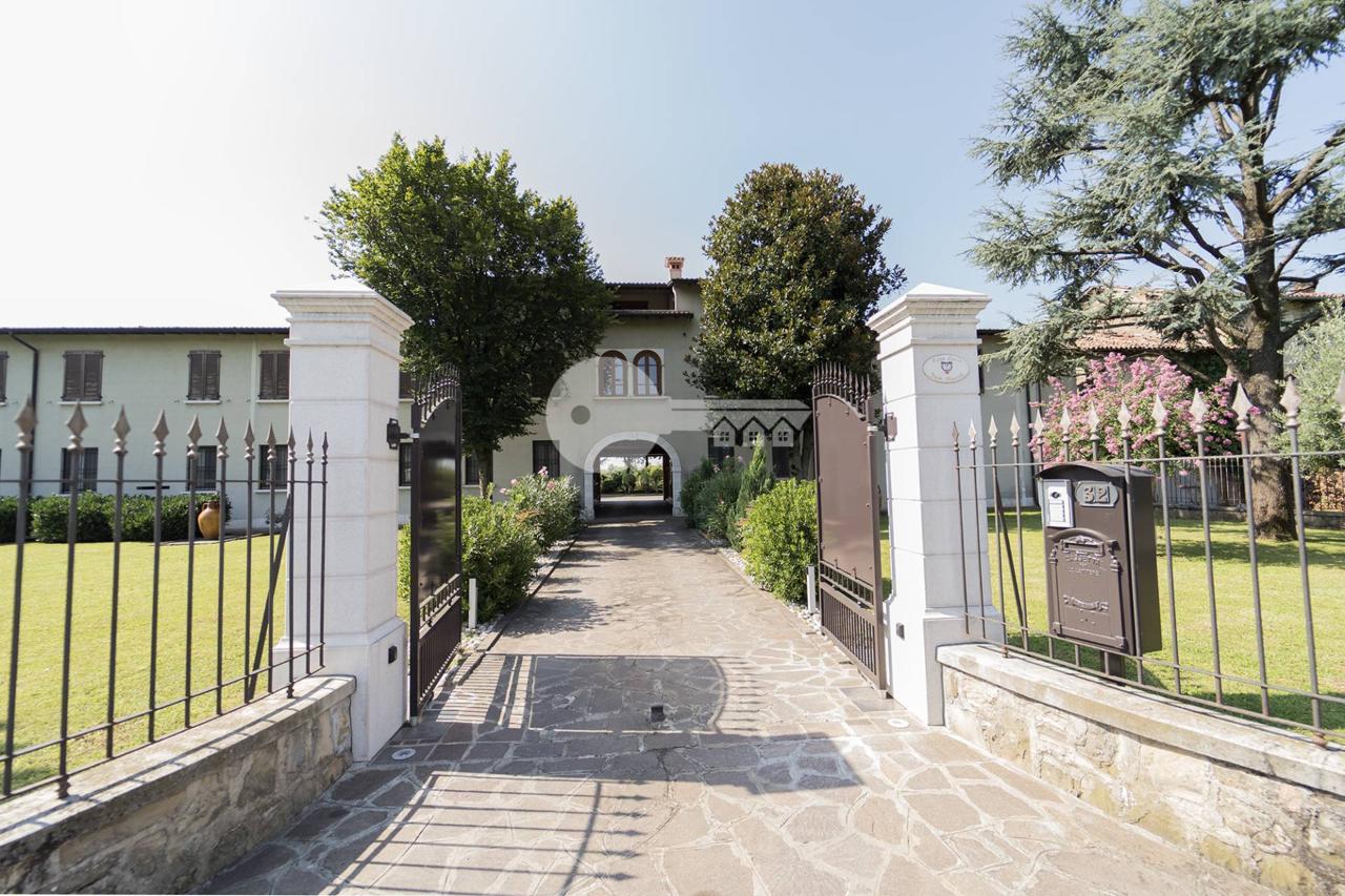 Rustico in vendita a Roncadelle