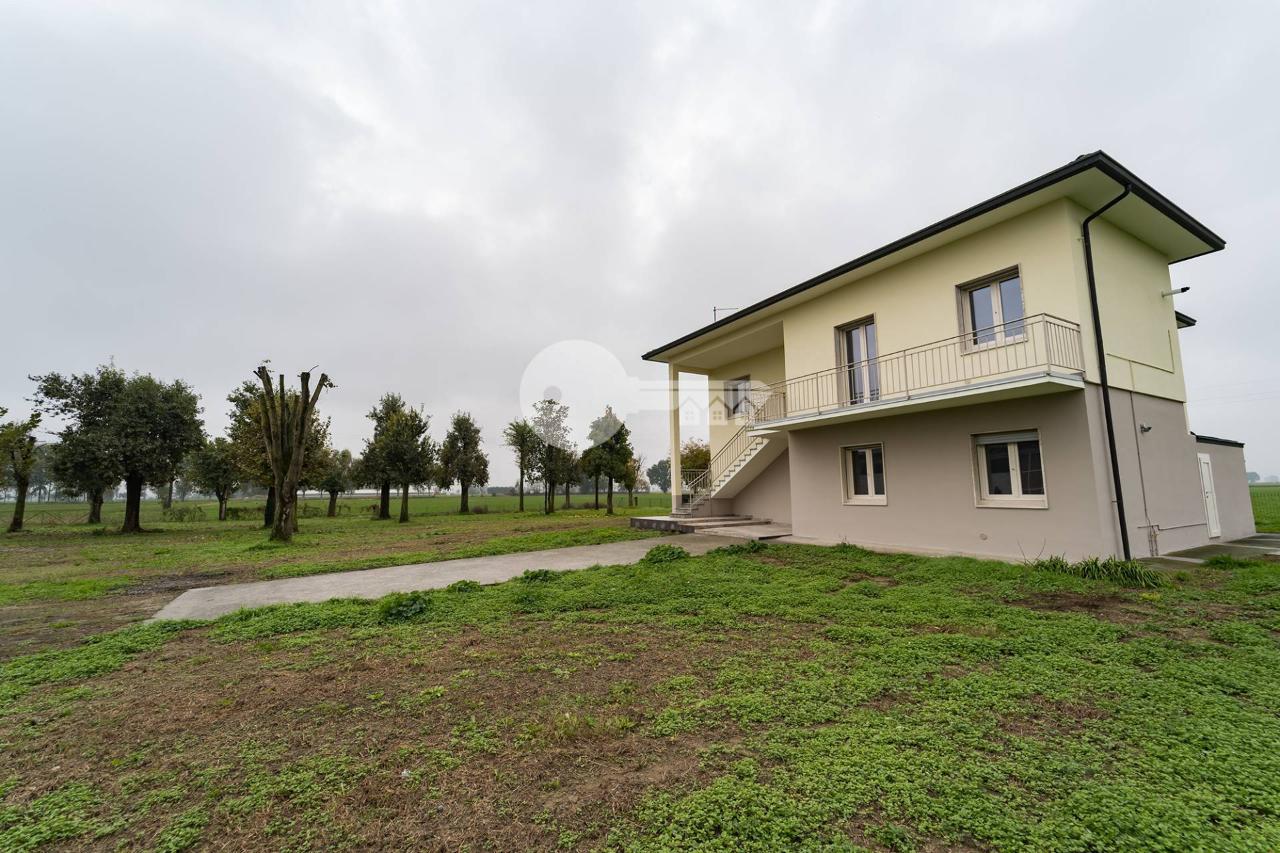 Villa in vendita a Voltido