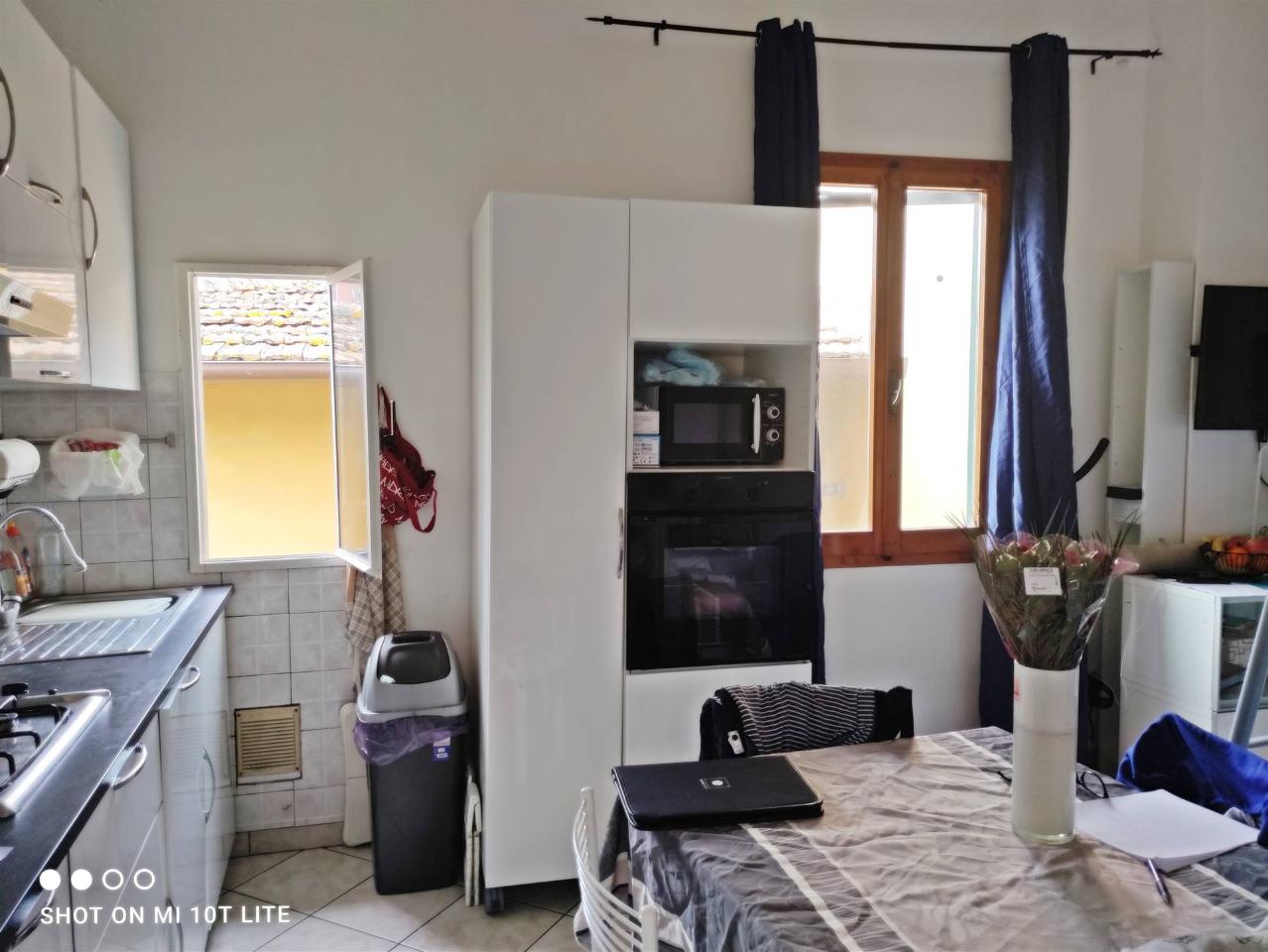 Appartamento in vendita a Lastra A Signa