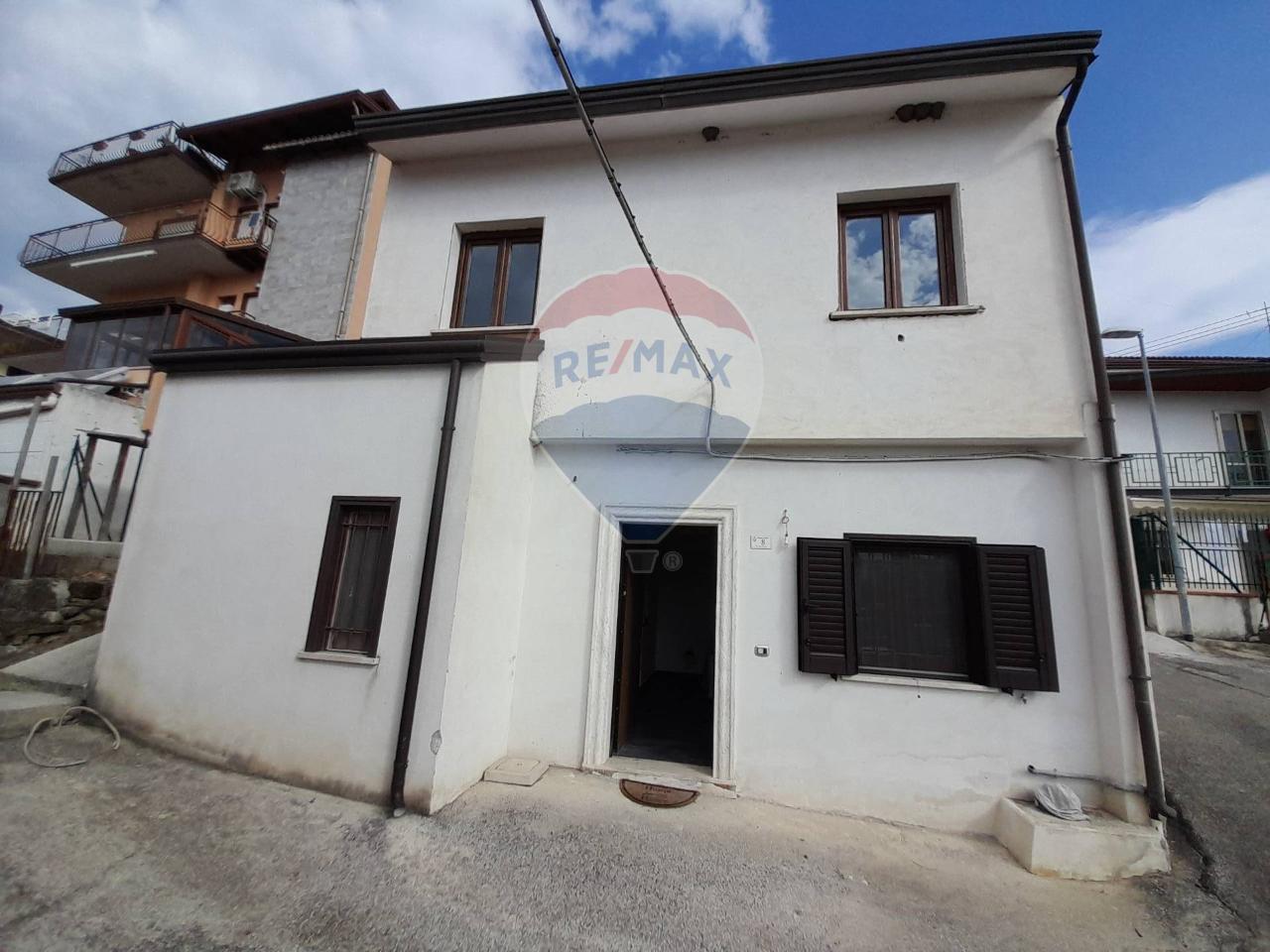 Casa indipendente in vendita a Ponte