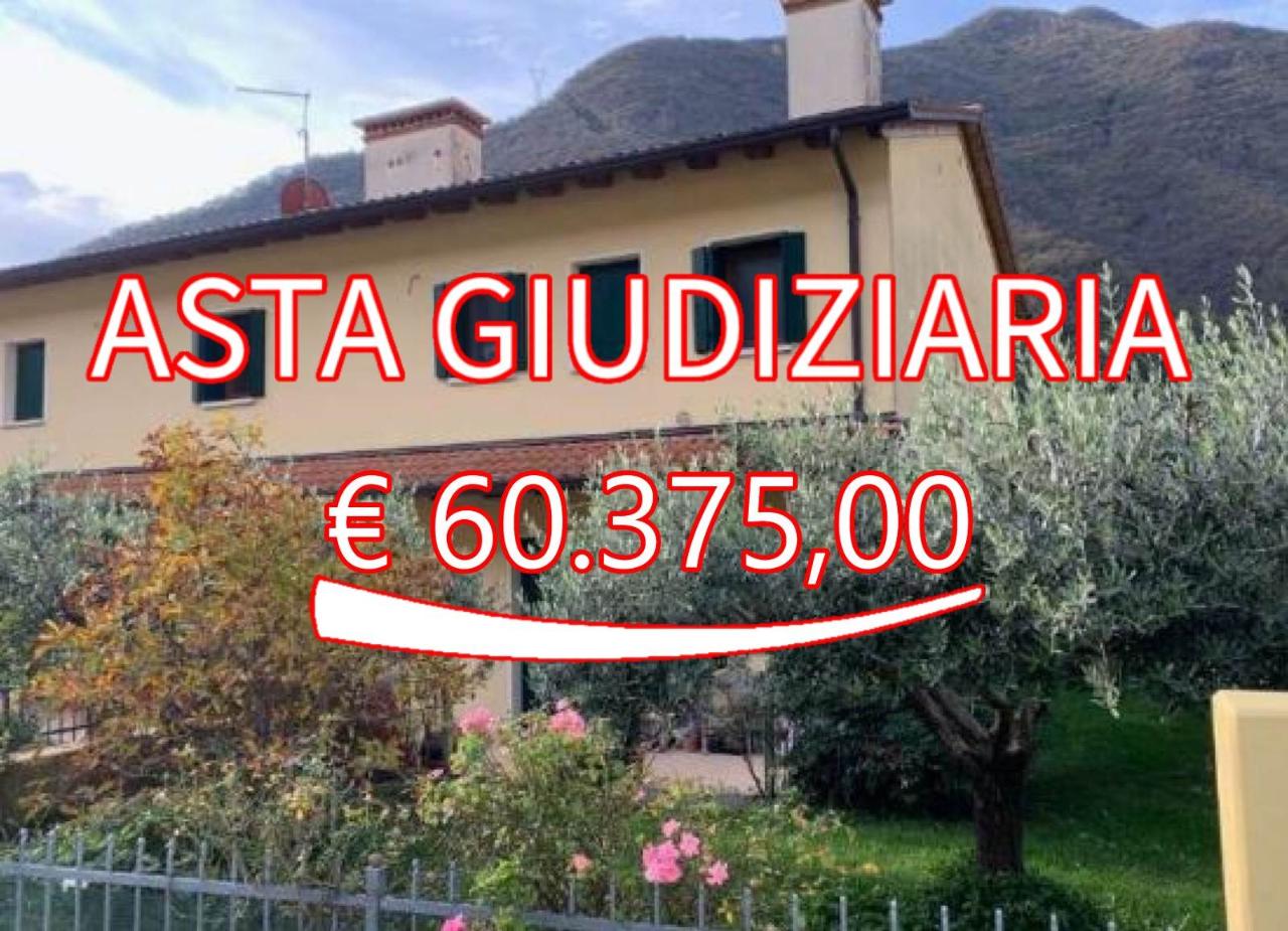 Appartamento in vendita a Solagna