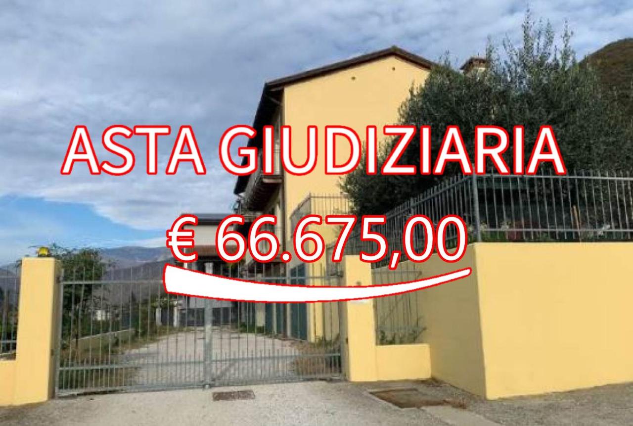 Appartamento in vendita a Solagna