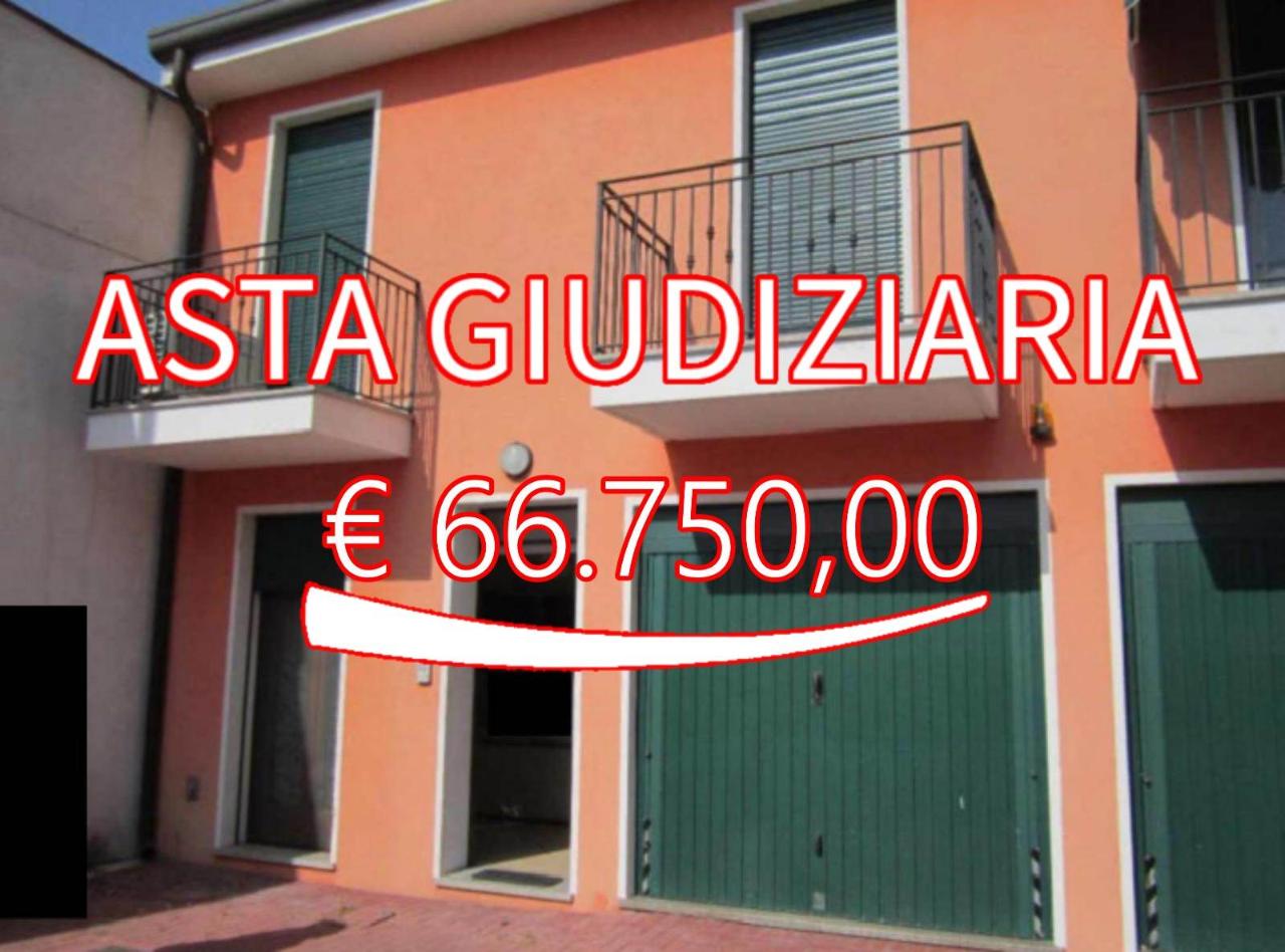 Appartamento in vendita a Adria