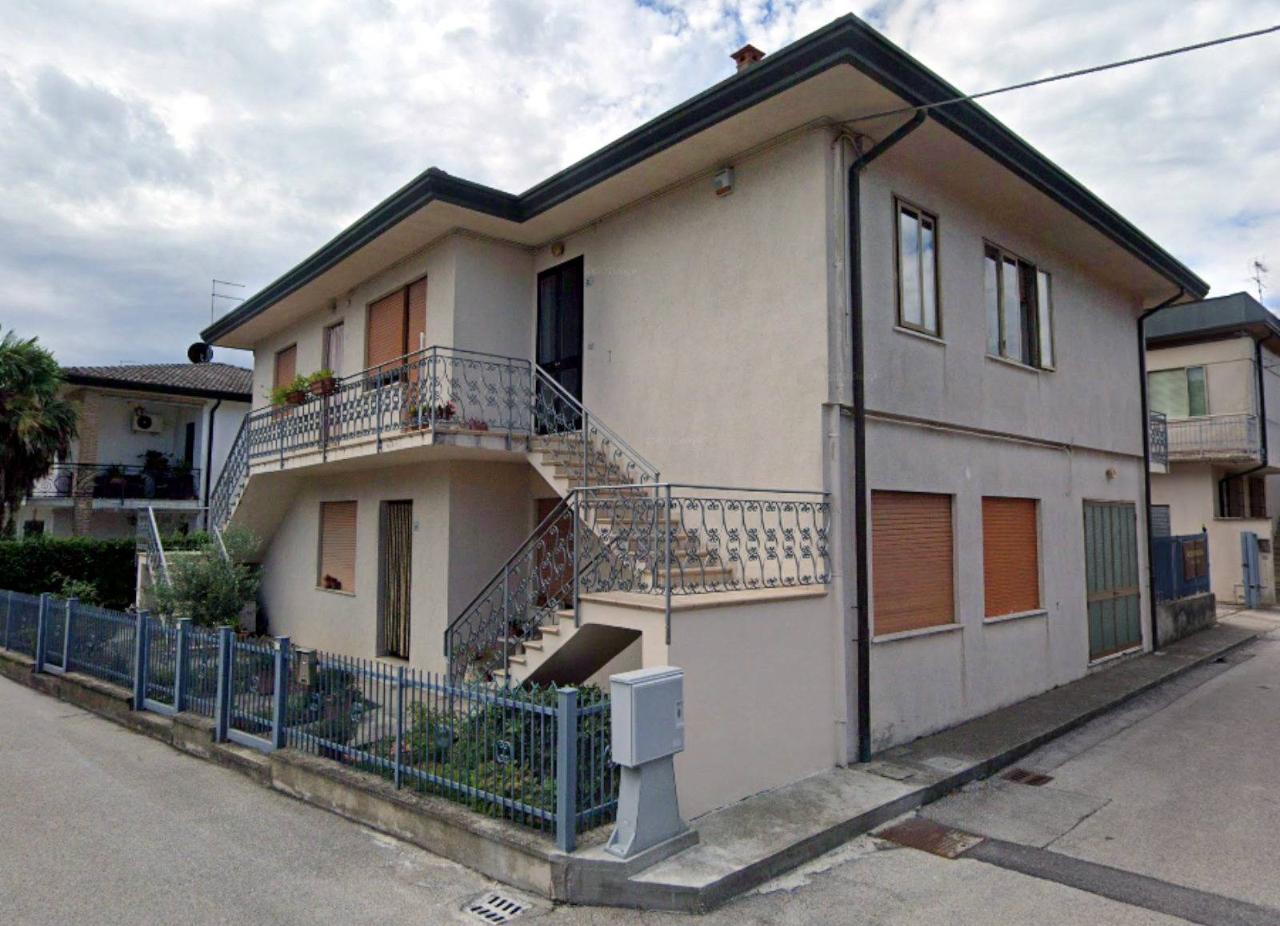 Appartamento in vendita a Cavarzere