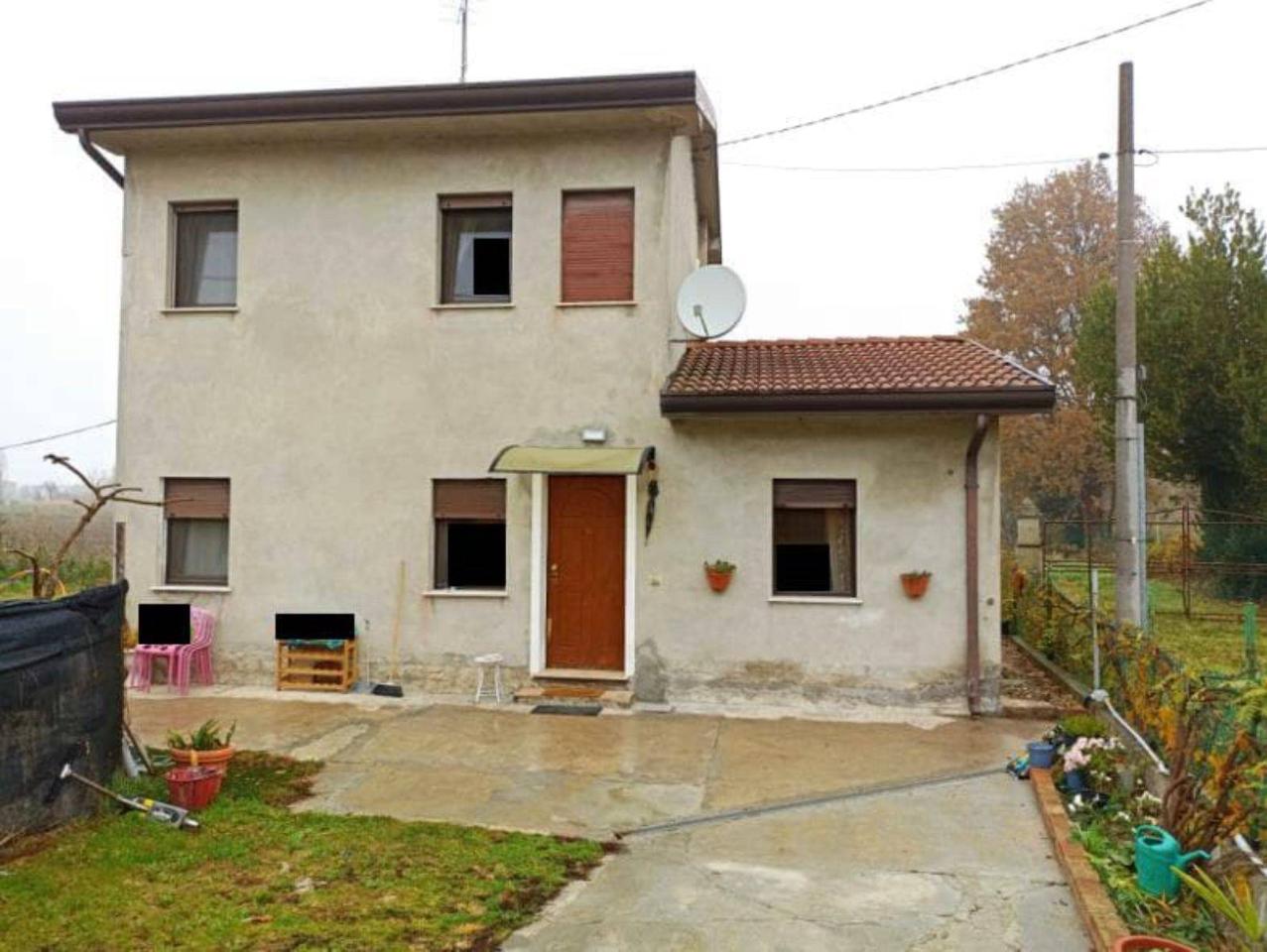 Casa indipendente in vendita a Adria