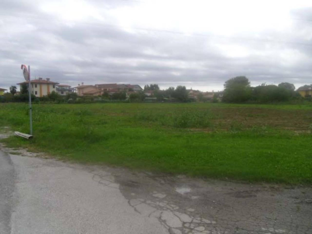 Terreno edificabile residenziale in vendita a Portogruaro