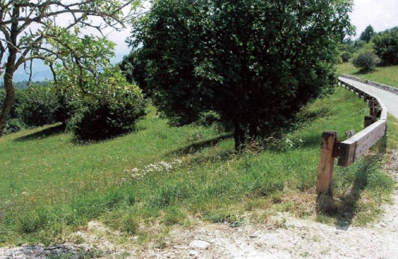 Terreno agricolo in vendita a Cavaso Del Tomba