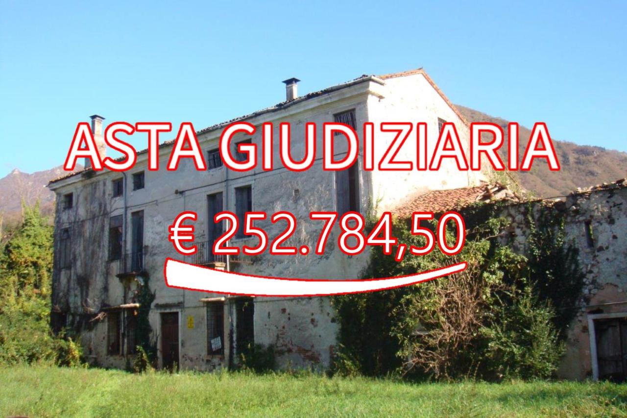 Villa in vendita a Santorso