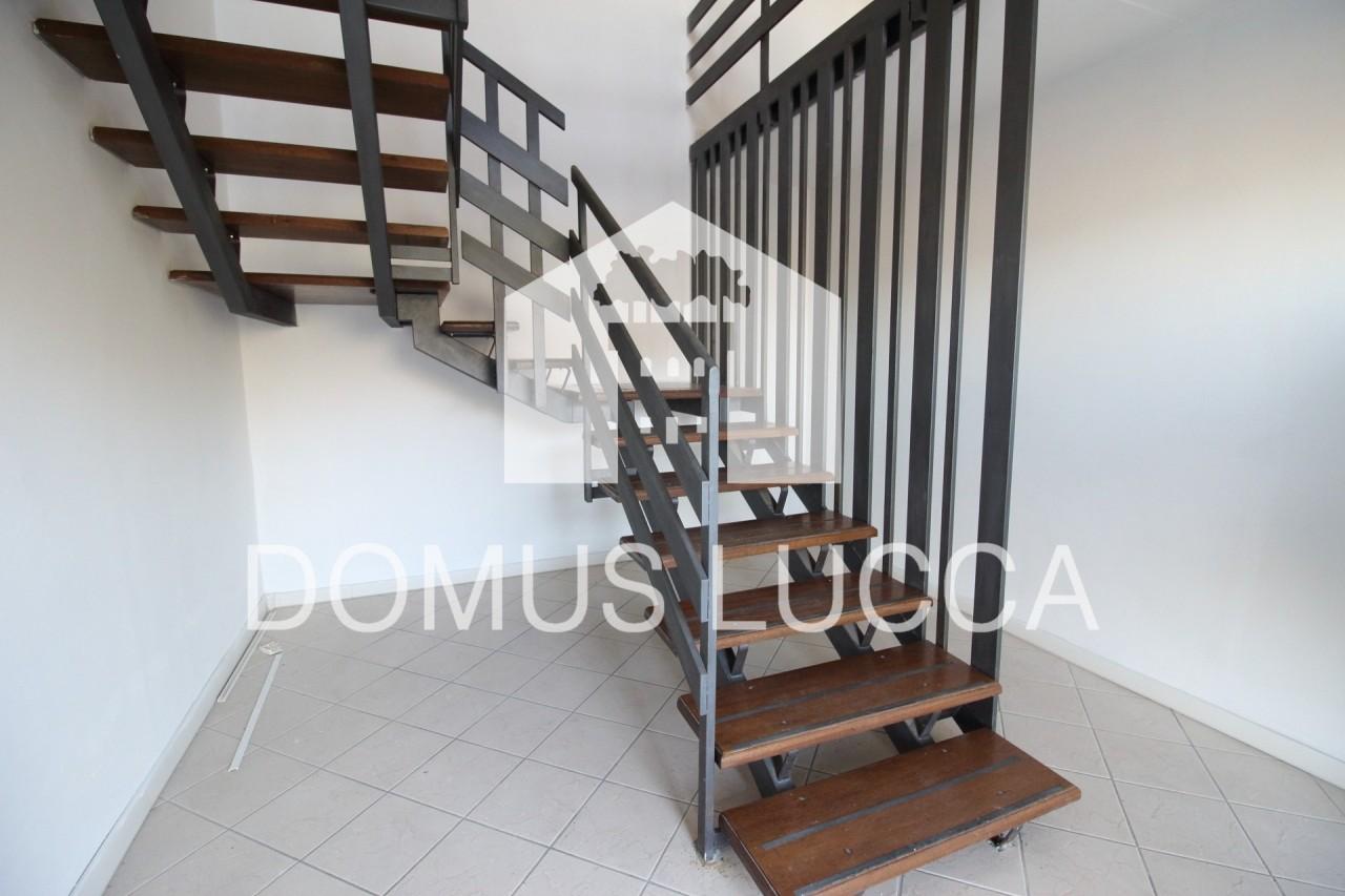 Ufficio in vendita a Capannori