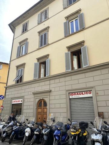 Appartamento in vendita a Firenze