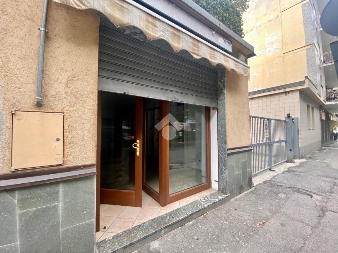 Negozio in vendita a Aosta