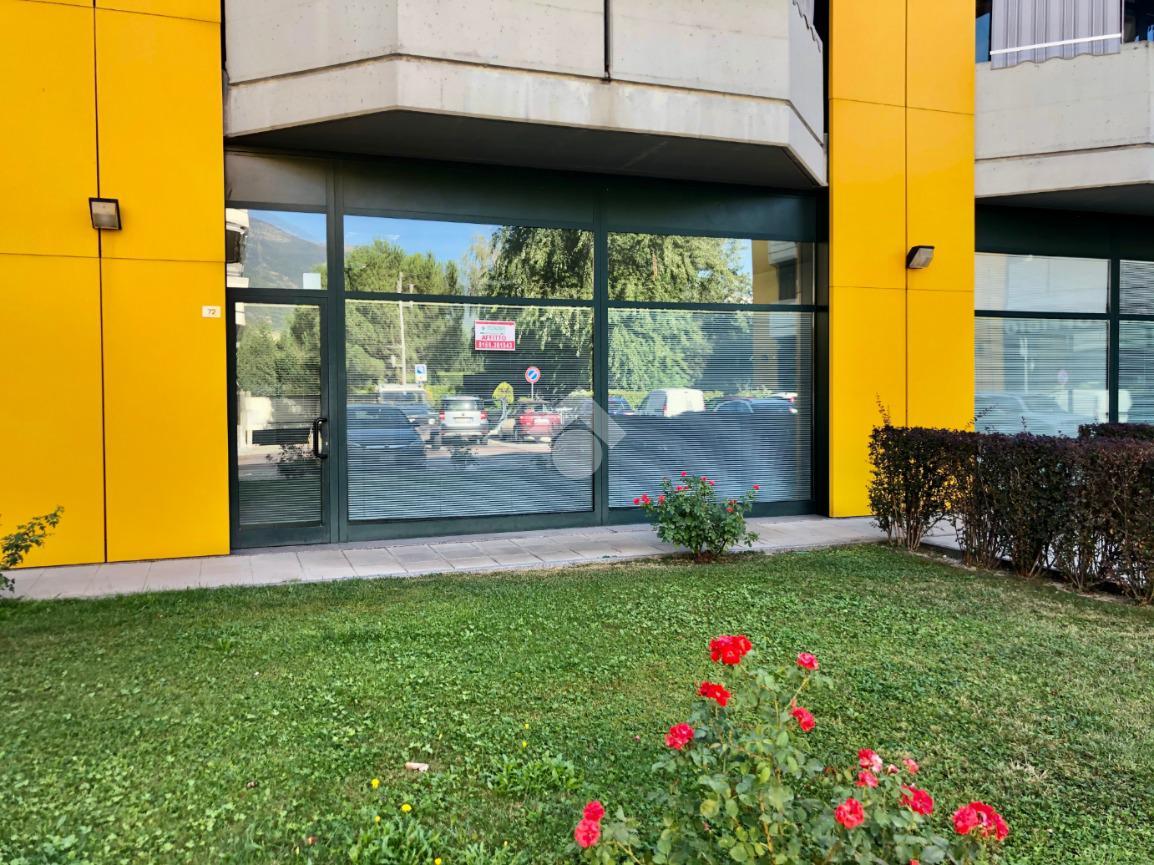 Negozio in affitto a Saint Christophe