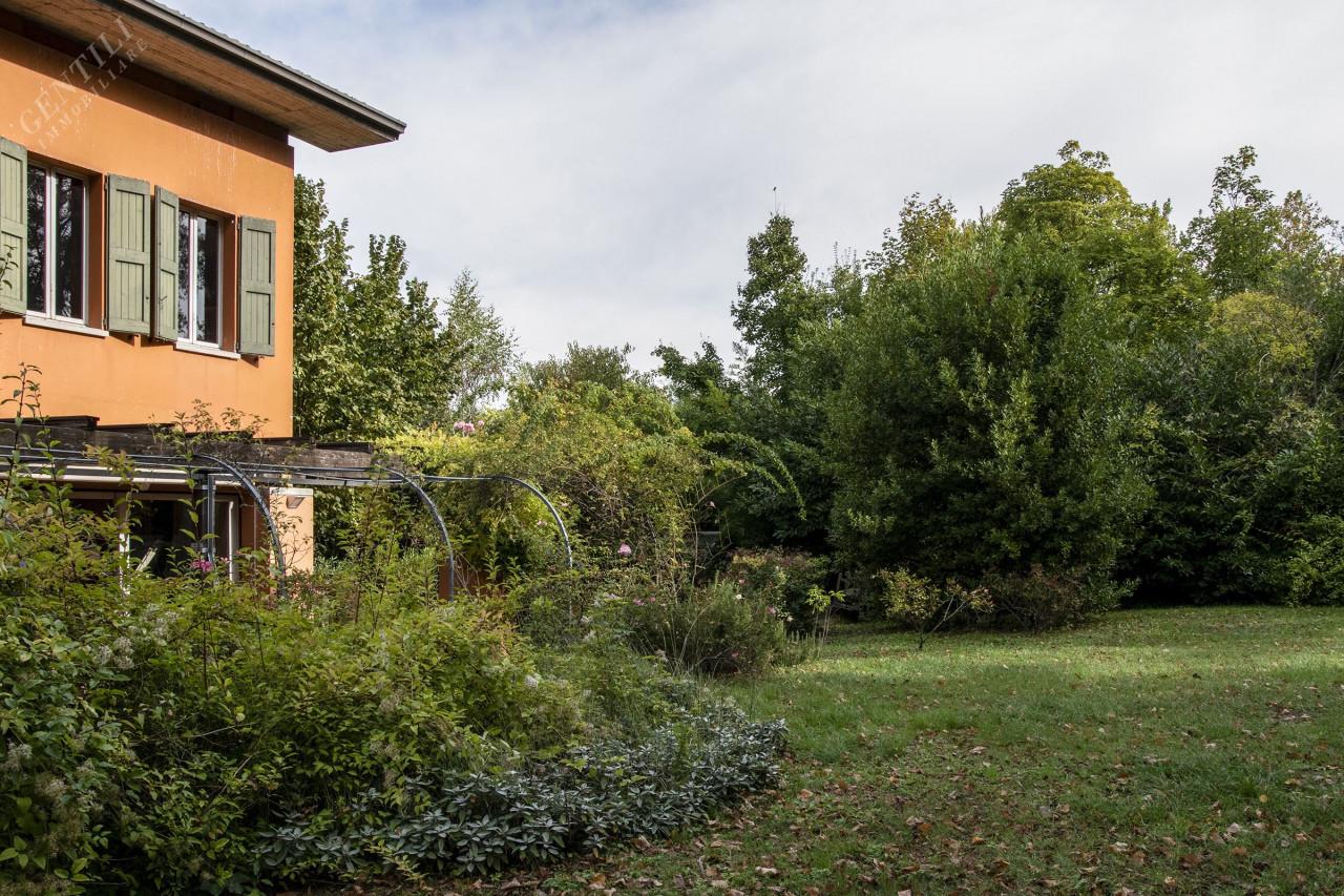 Villa in vendita a Zola Predosa