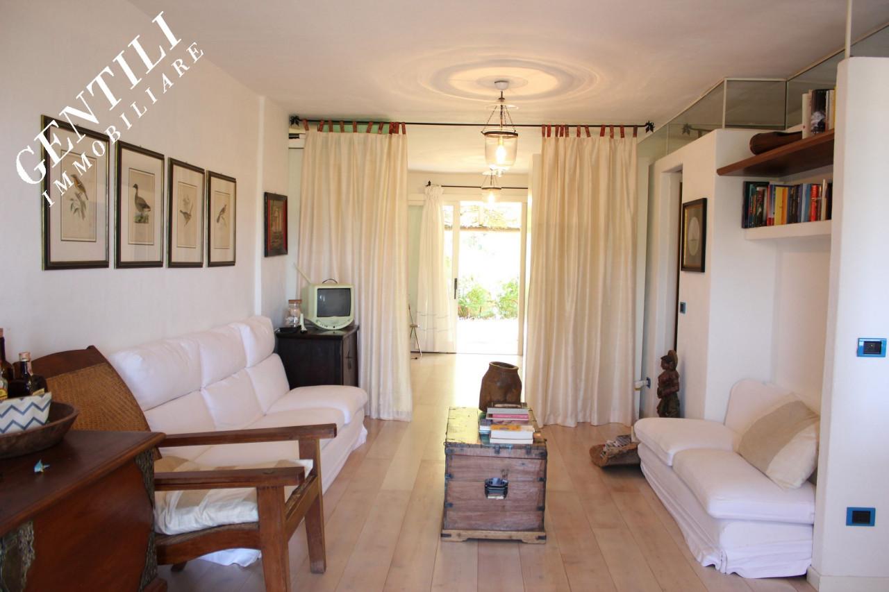 Appartamento in vendita a Arzachena