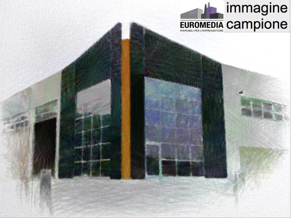 Capannone in vendita a Cornedo Vicentino