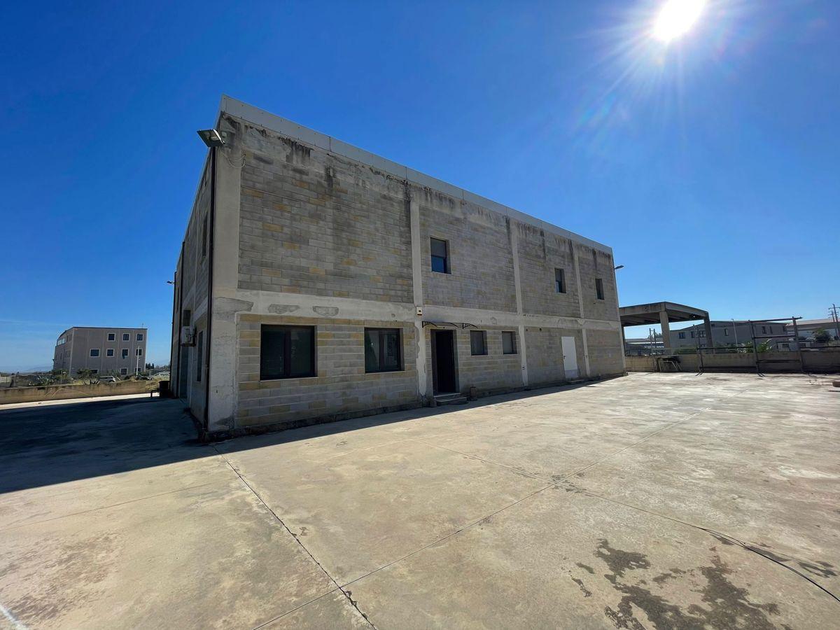 Capannone in vendita a Villaspeciosa