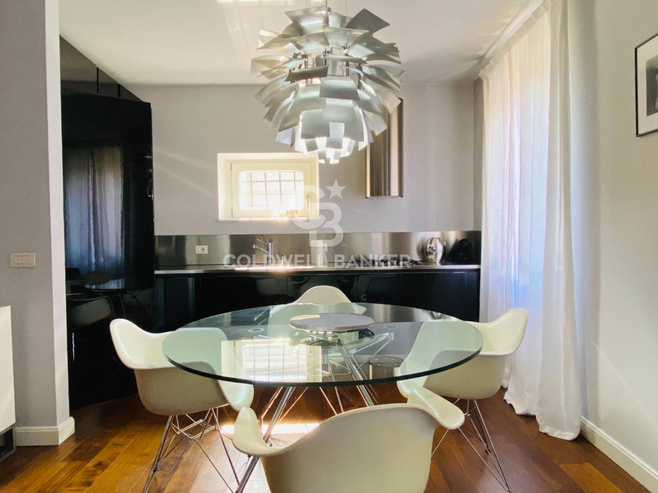 Appartamento in vendita a Desenzano Del Garda