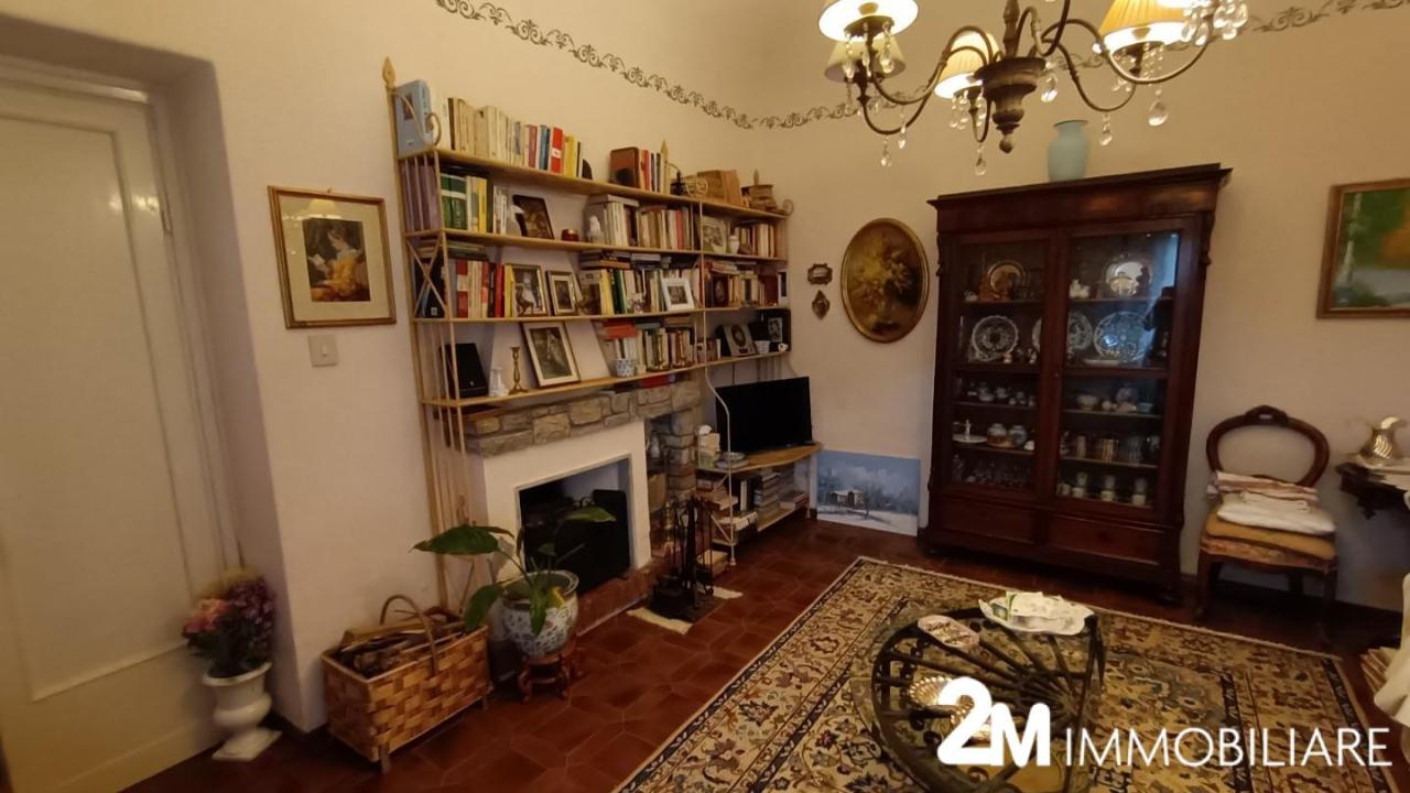 Palazzo in vendita a San Giuliano Terme