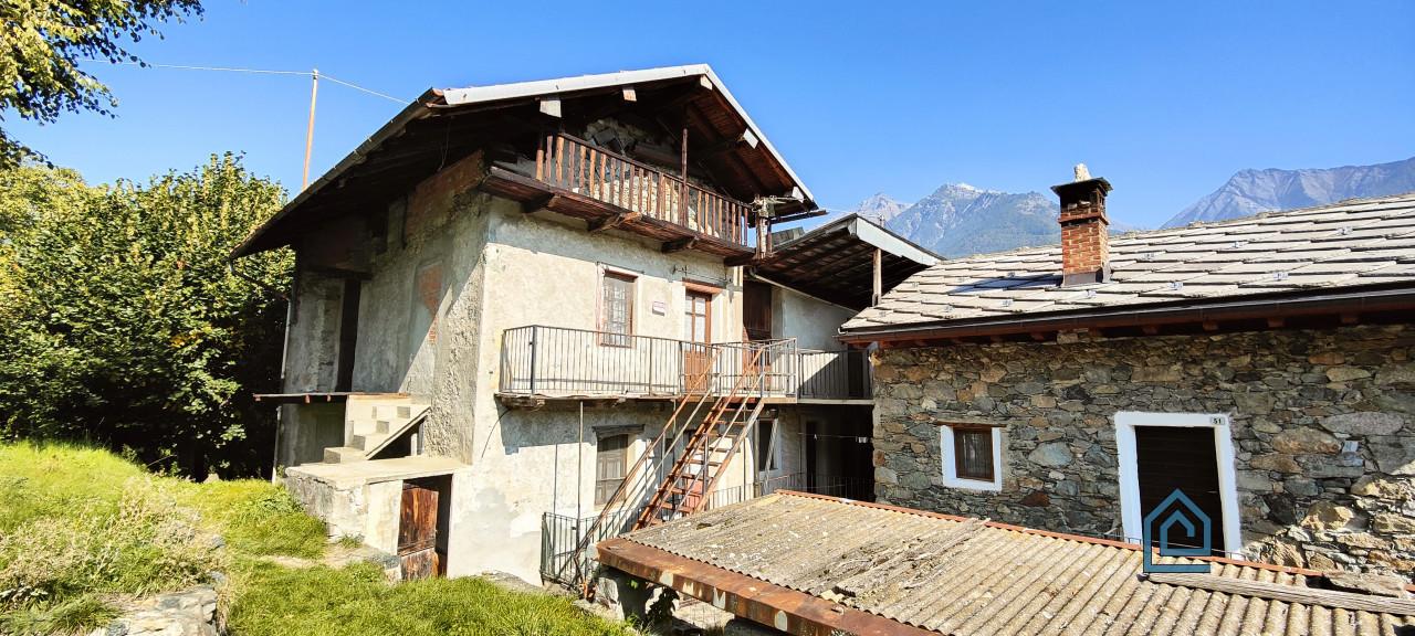 Casa indipendente in vendita a Challand Saint Victor