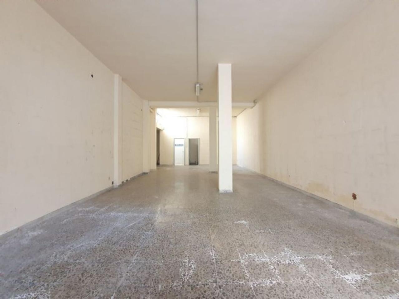 Negozio in vendita a Lecce