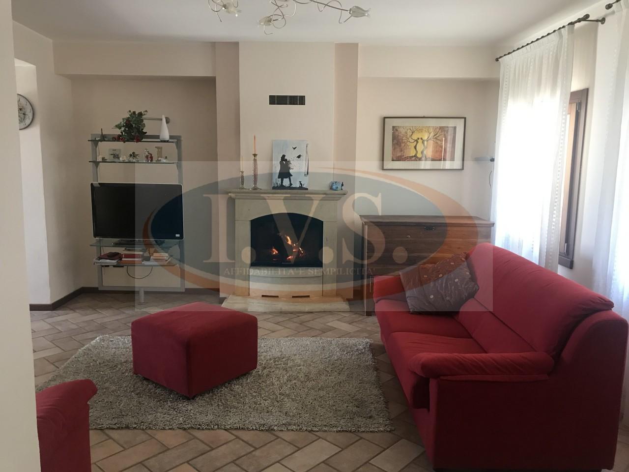 Casale in vendita a Rovolon