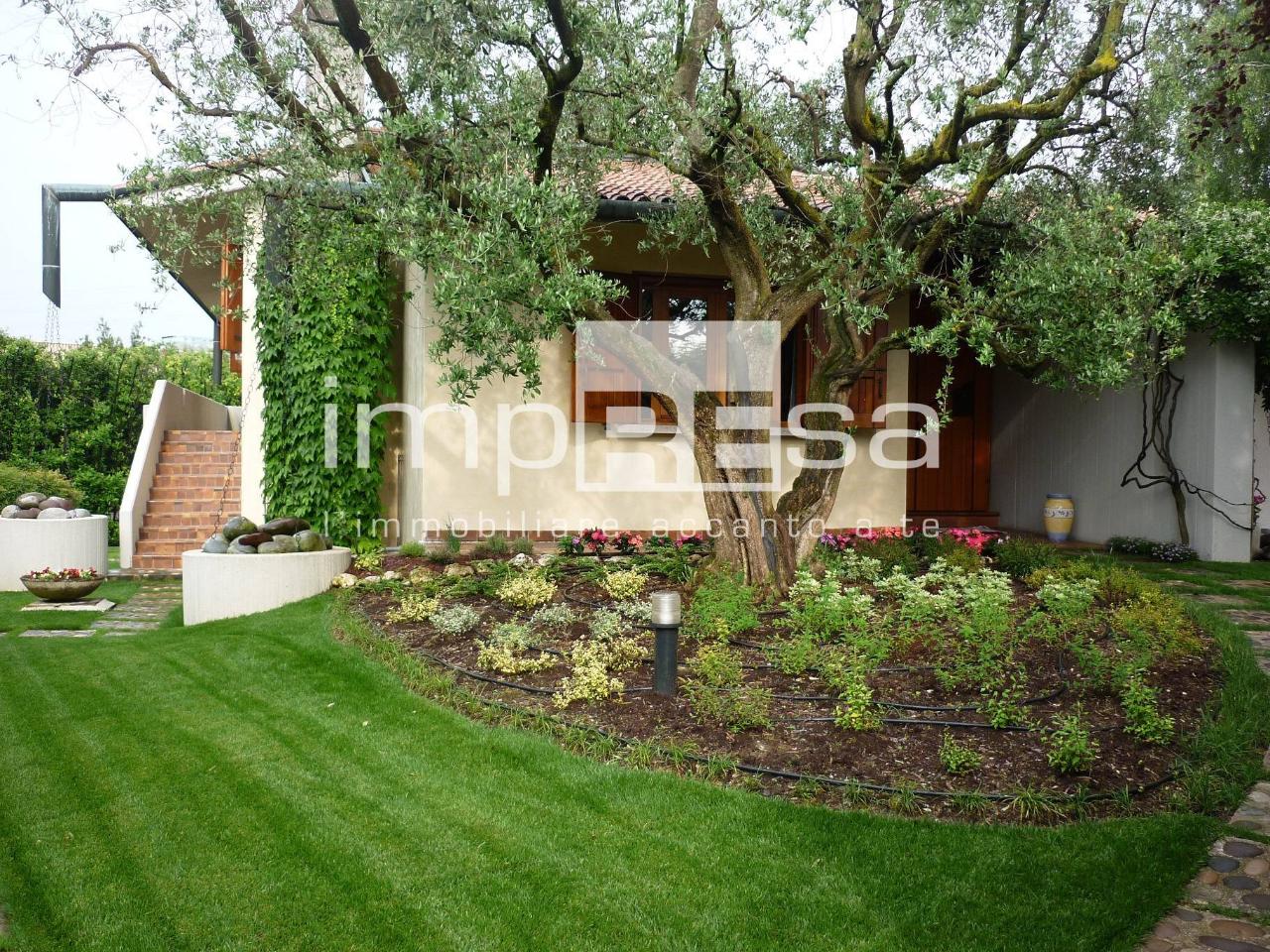 Villa in vendita a Carbonera