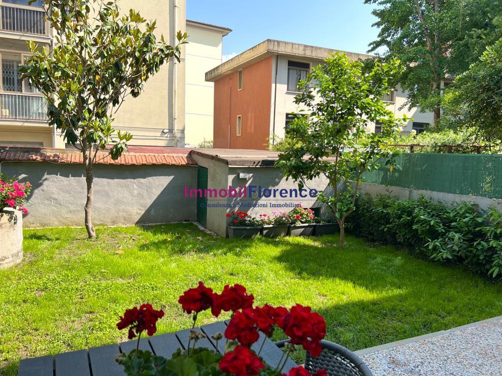 Casa indipendente in vendita a Firenze