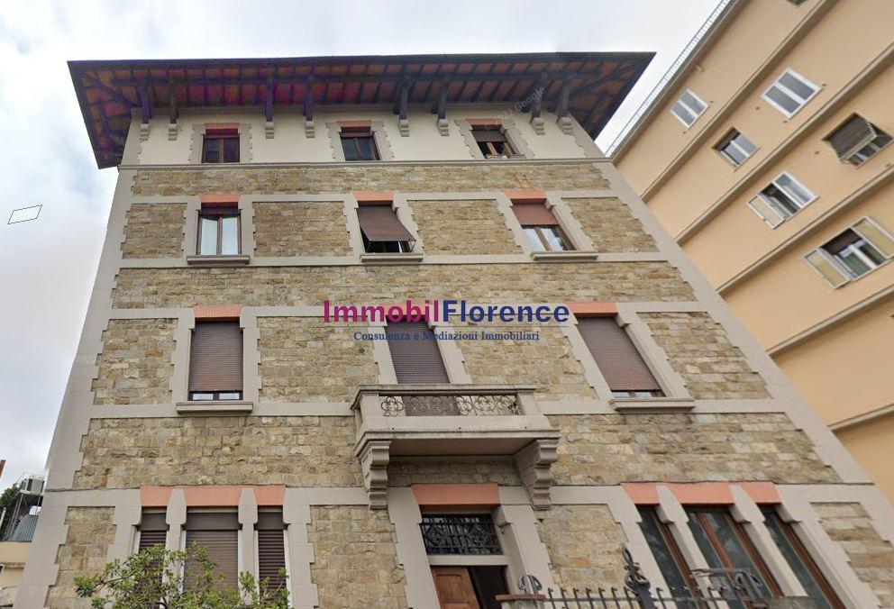 Appartamento in vendita a Firenze