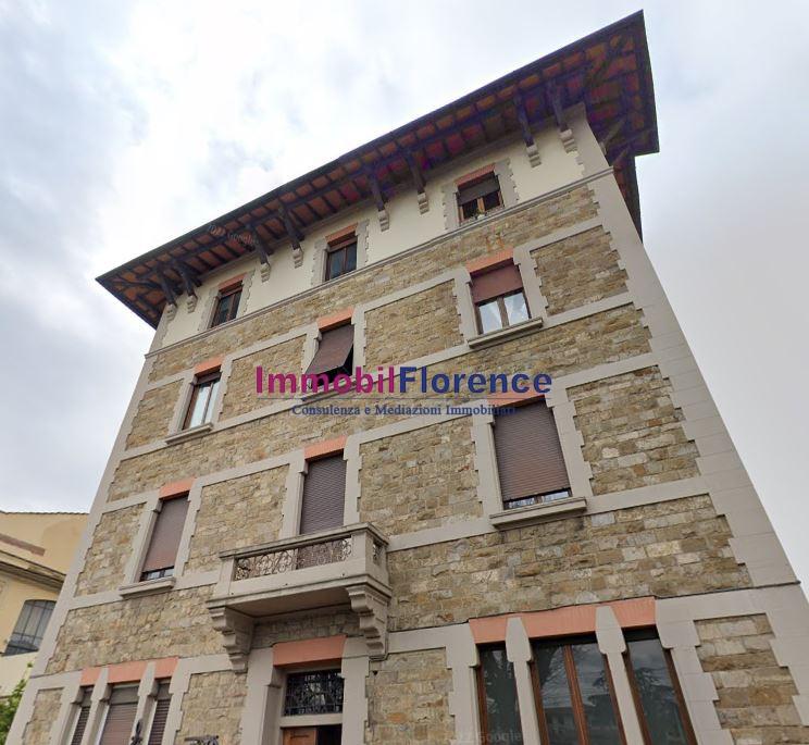 Appartamento in vendita a Firenze