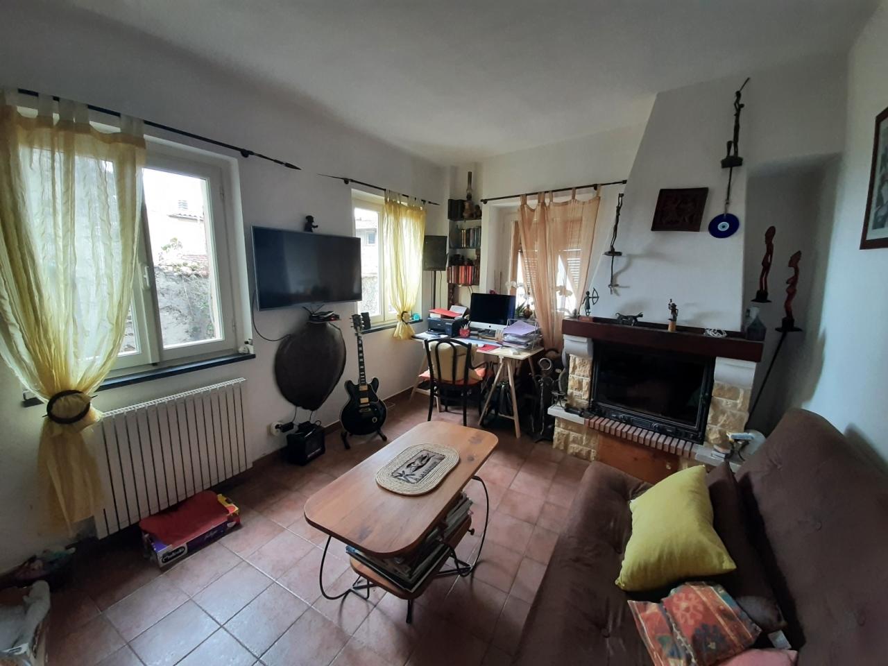 Casa indipendente in vendita a Imperia