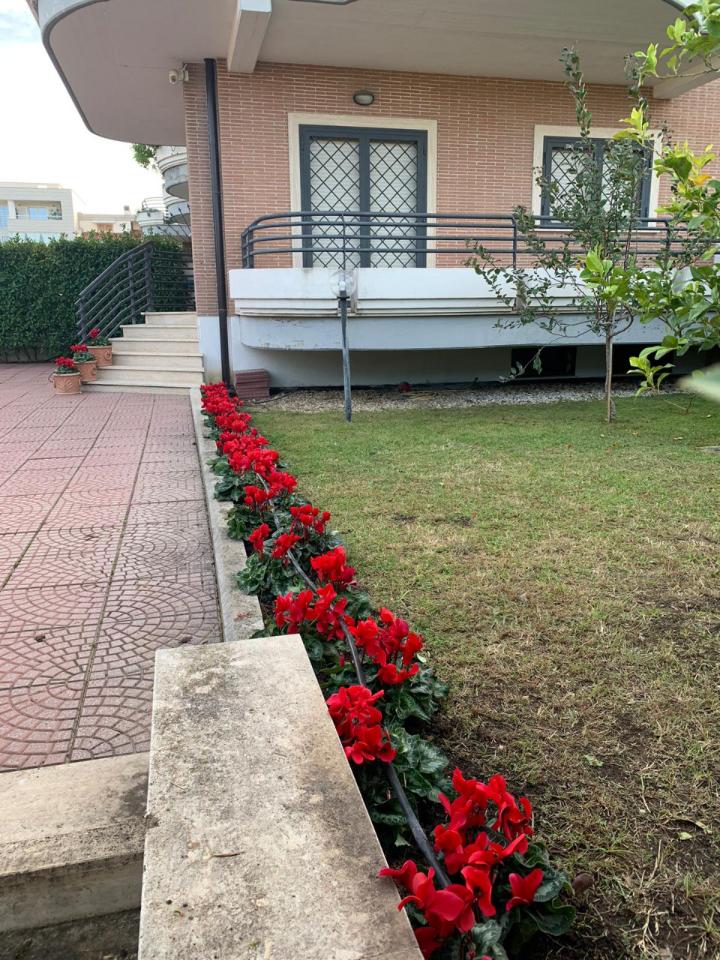 Villa in vendita a Roma