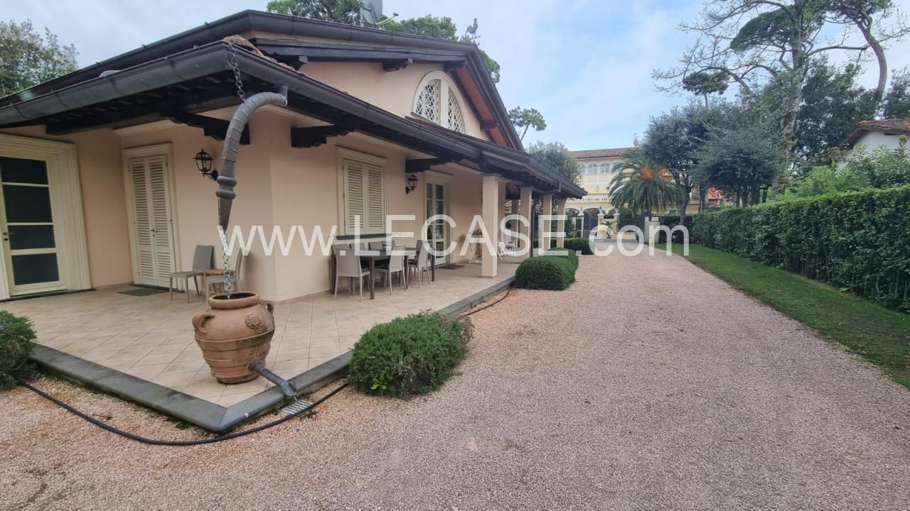 Villa in affitto a Forte Dei Marmi