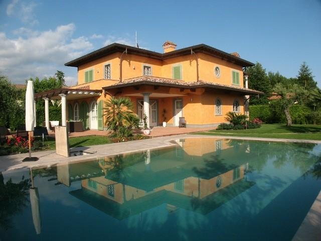 Villa in vendita a Forte Dei Marmi