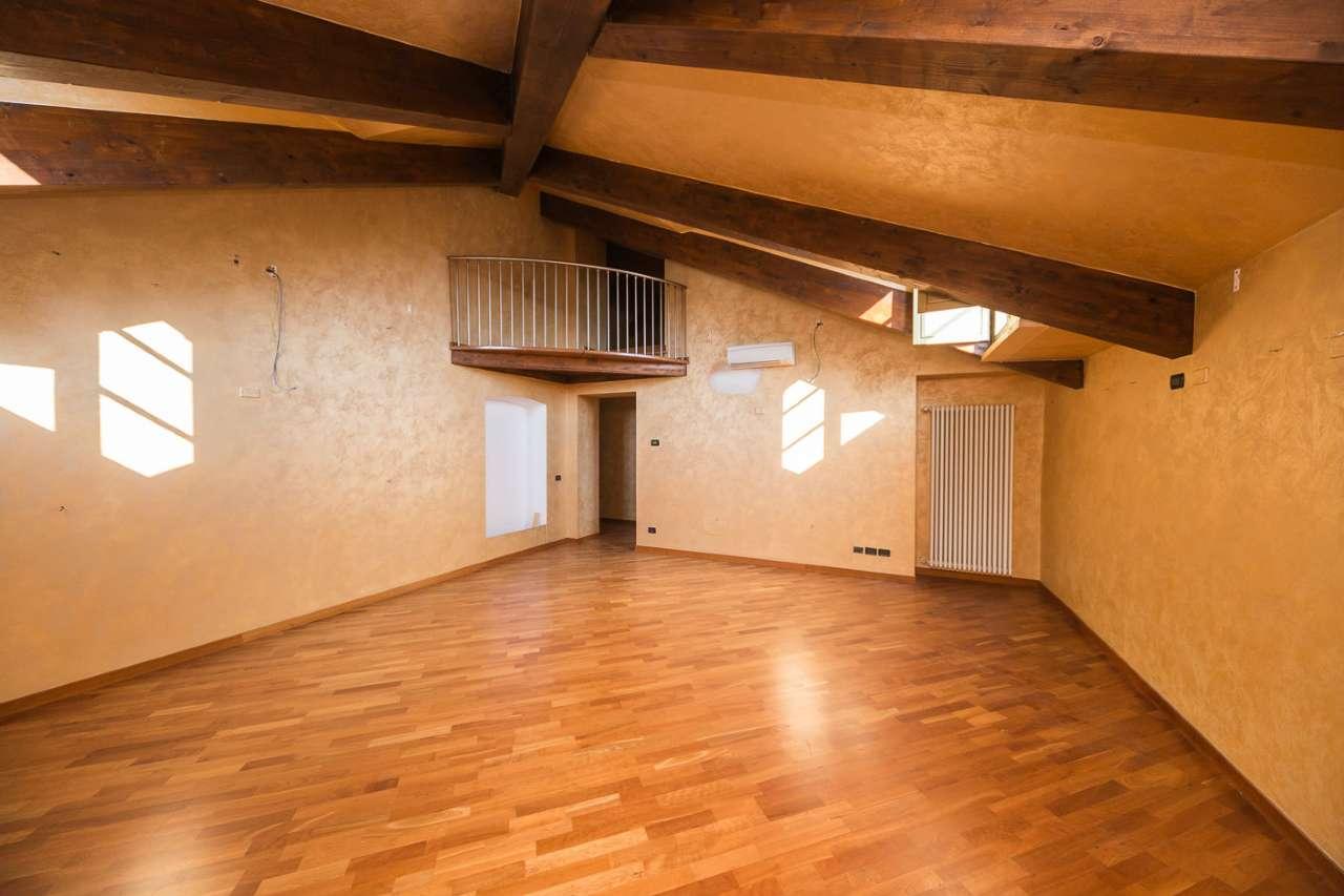 Attico in affitto a Torino